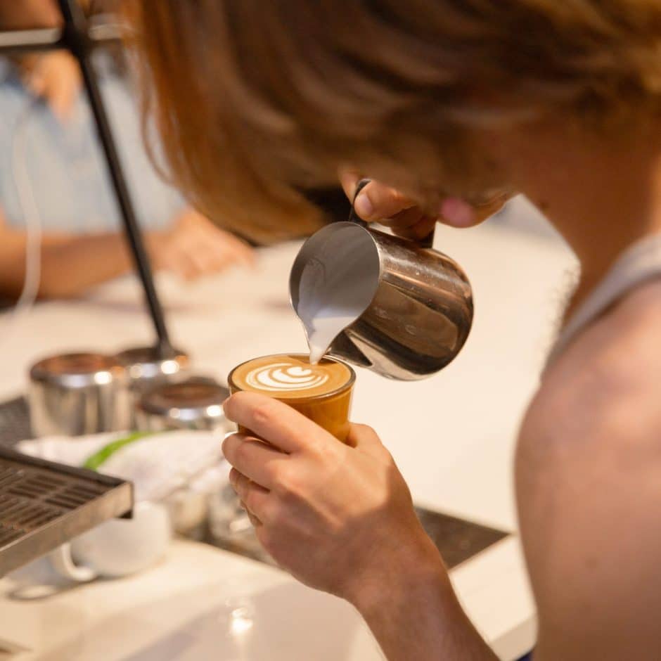 Ultimate Guide: How to Host a Latte Art Competition – Frothy Monkey